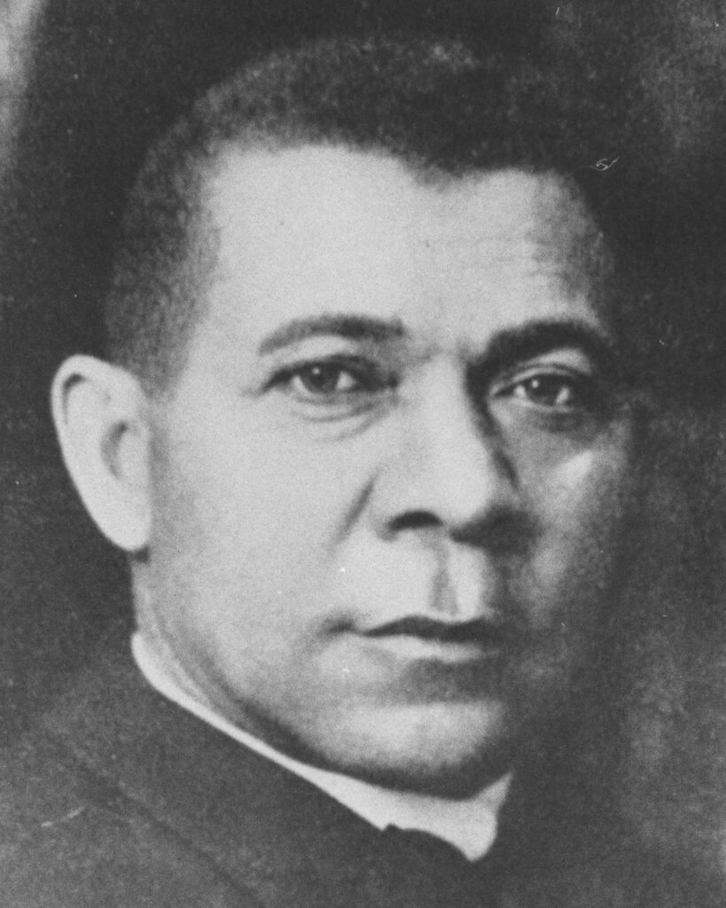 Booker T. Washington – Aiming for Excellence, Facing Inequality
